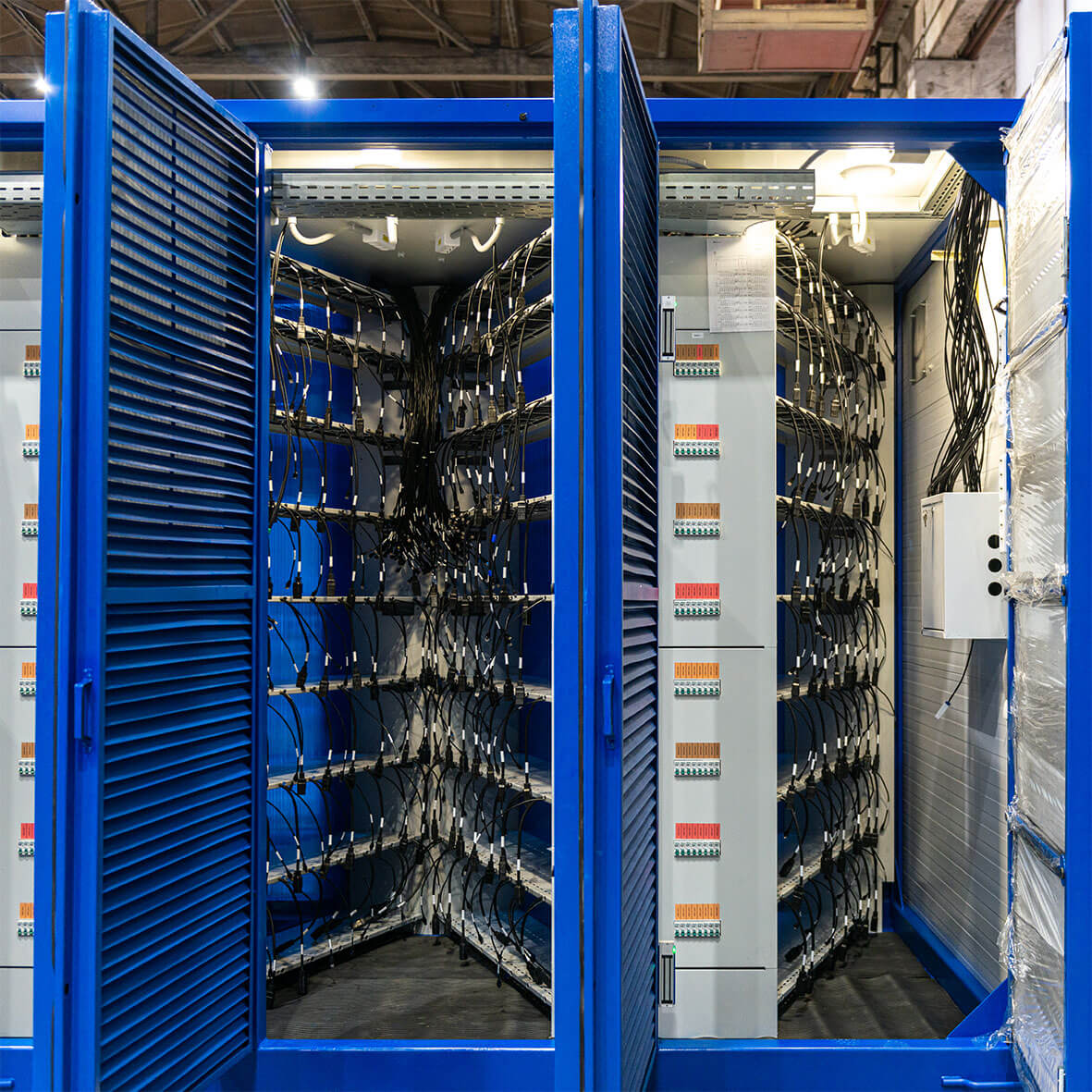 Bitcoin & Crypto Mining Container - EZ Smartbox™